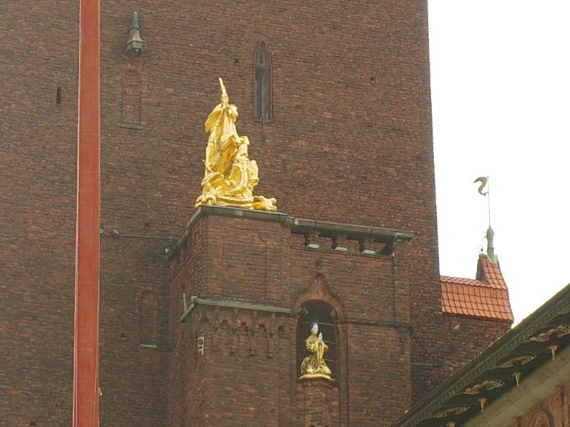 旅と建築〜スウェーデン・ストックホルム市庁舎｜Natsuka Muto