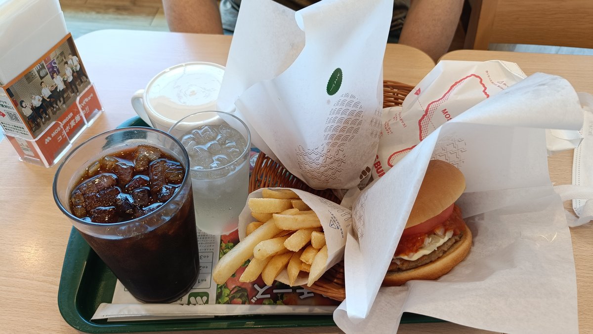 何年ぶりかのモスバーガー【ゆっくりランチ】｜ささやか