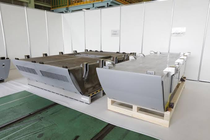 N700Sの主変換装置（こだま764号、N700S・J52編成）｜BB-8