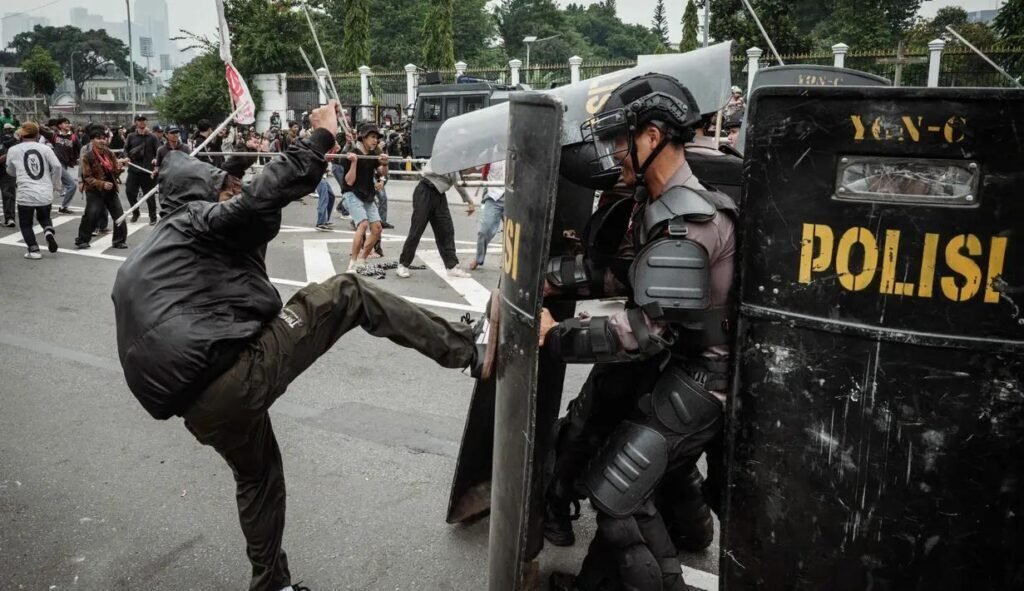 インドネシアの叛乱｜bakuto morikawa