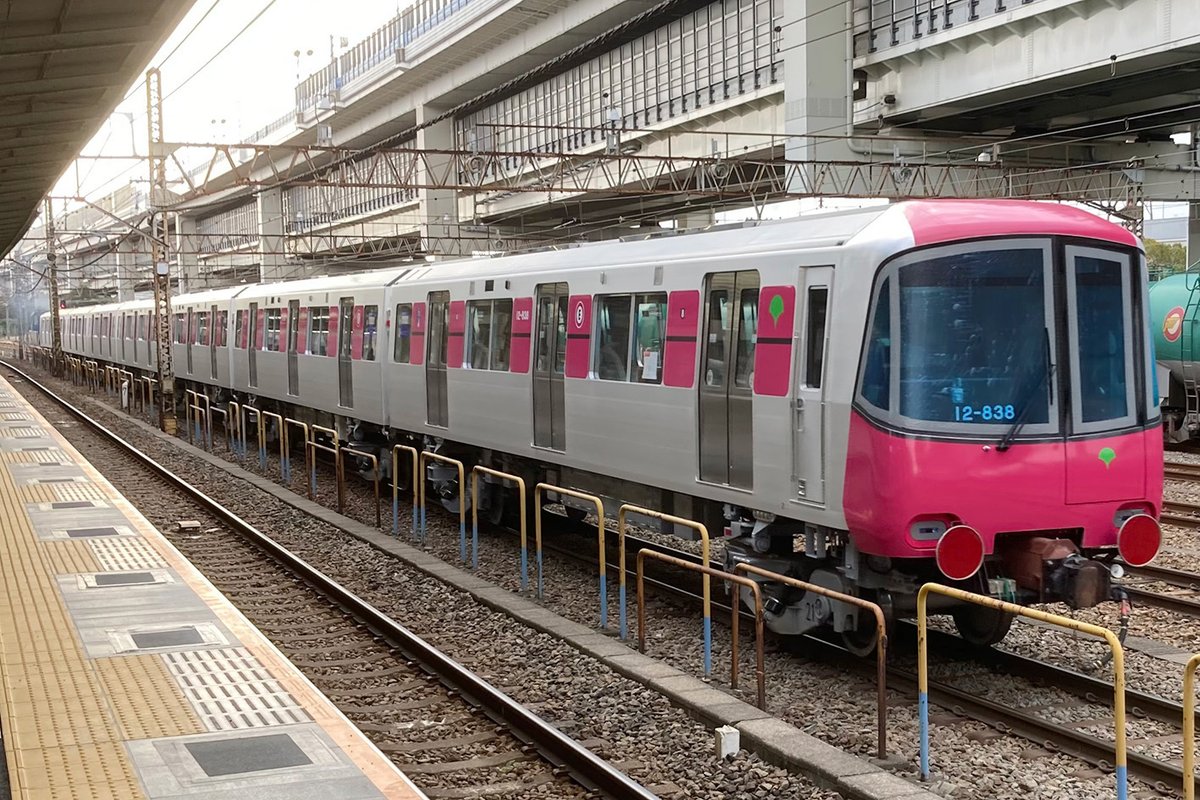 12-600形甲種と赤帯リバイバルとなった東急大井町線をおまとめ撮影！｜waterFlea