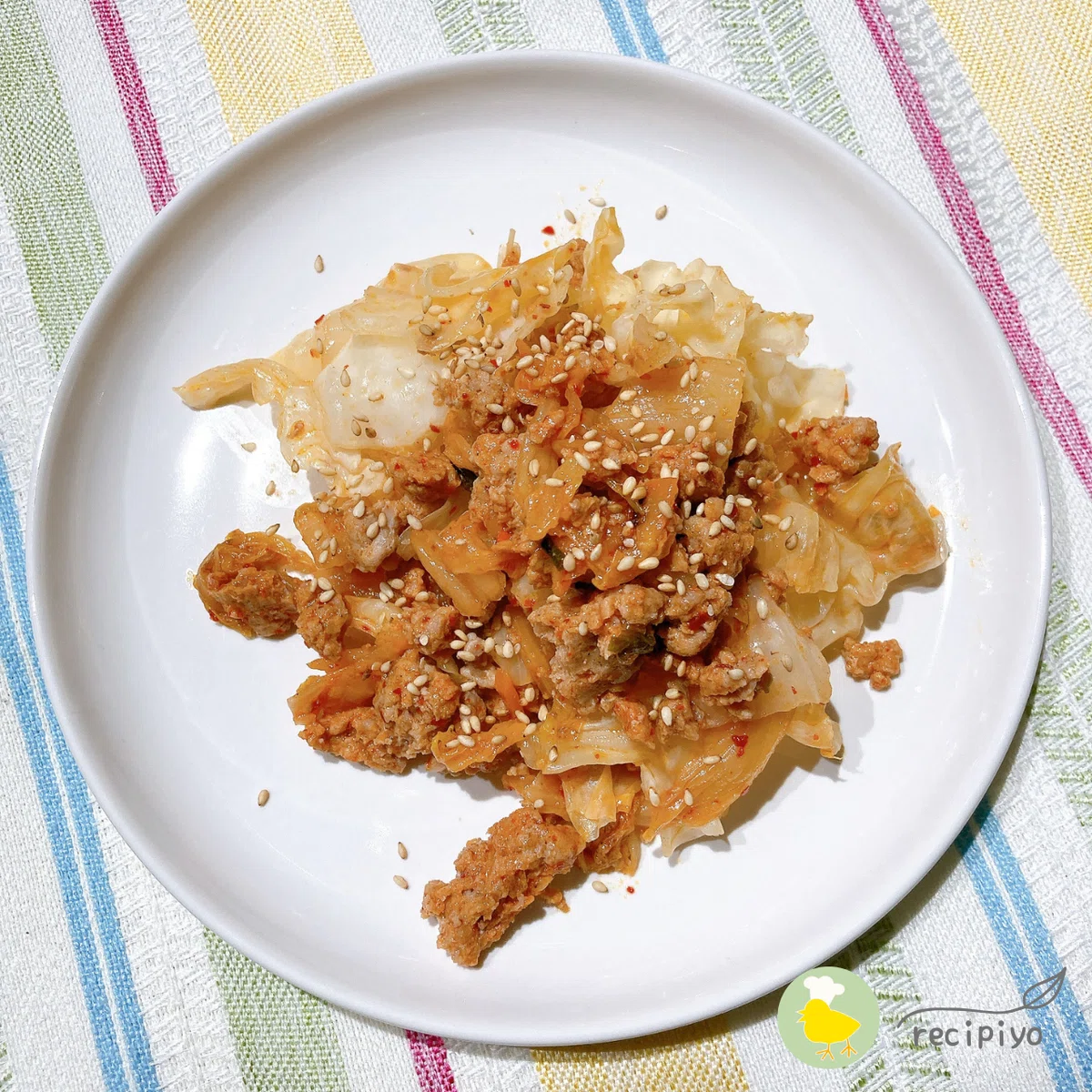 [A dish that requires no knife or cutting board] Using cabbage, ground ...