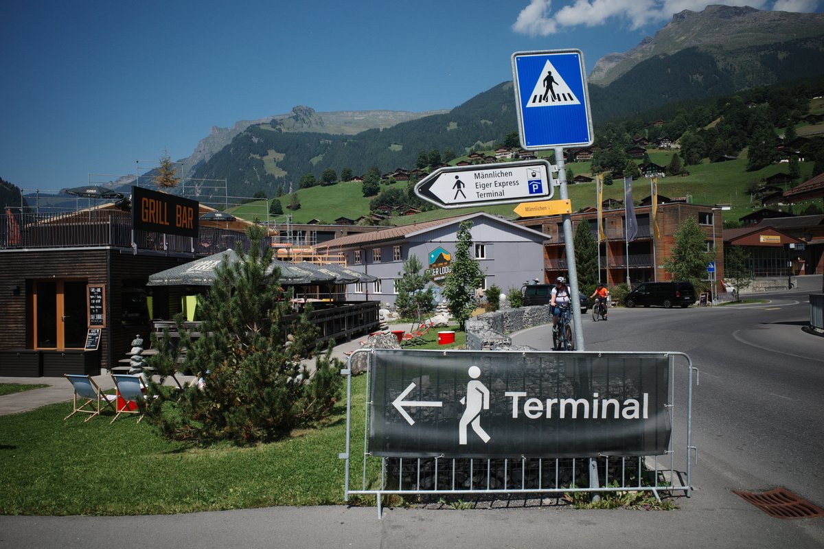 Grindelwald Grund Station｜tiger3