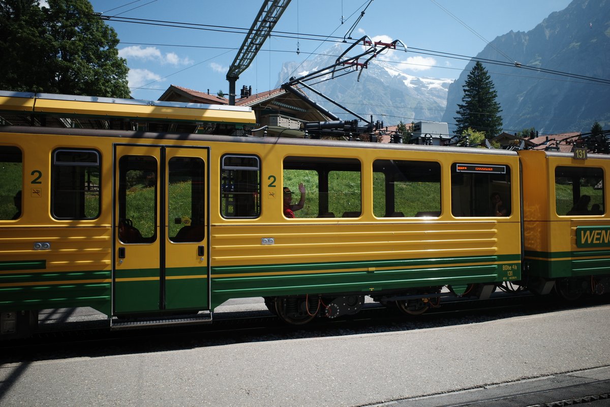 Grindelwald Grund Station｜tiger3