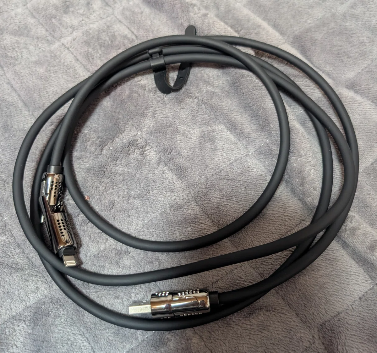 AndroidとiPhone、両方使える充電ケーブル見つけた！MAGIC JOHNのUSB Type-Cケーブル購入レビュー｜石川パパン