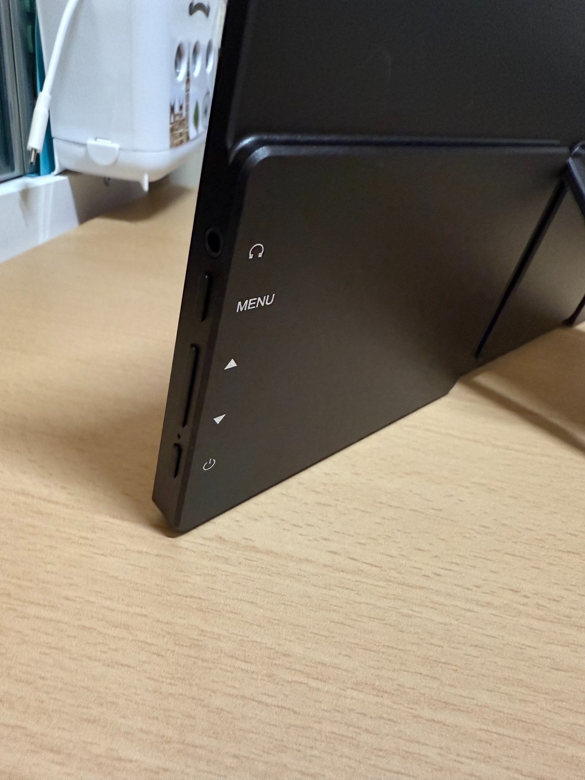 【PC】モバイルモニターでデュアルモニター化｜shimo