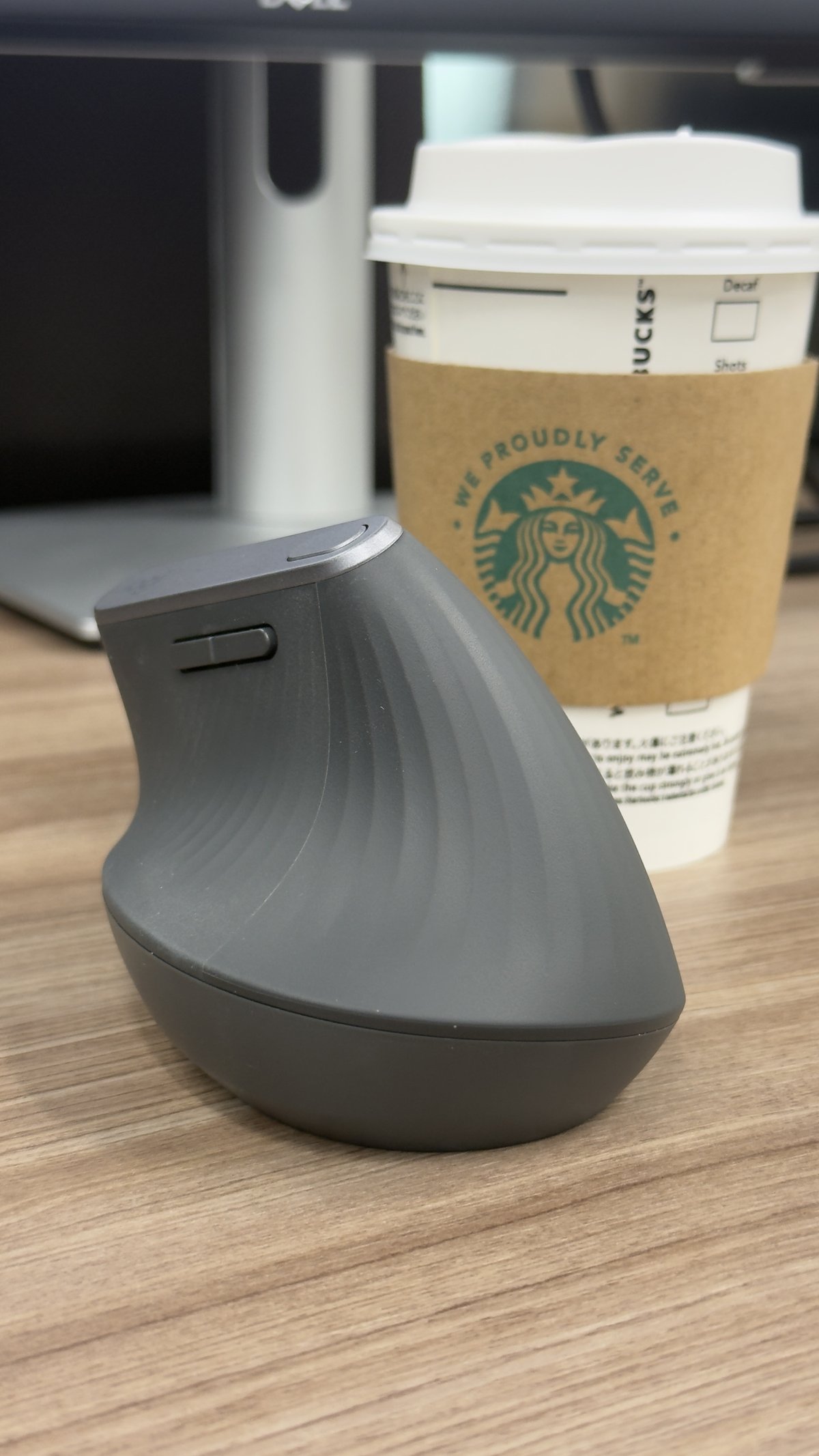 Logicool MXV1s MX Vertical 1ヶ月レビュー｜タッチパッドから乗り換えて分かった握りやすさとカスタマイズの威力｜元霞のHAMUUUU｜地方創生｜元国家公務員｜海士町 ...