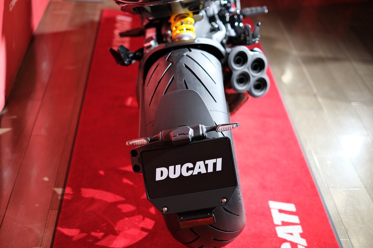 イタリアンモーターサイクルの雄、ドゥカティの新車発表会に行ってきた。場違い!? いえいえ、一応バイクの免許持ってますから。｜Shogo Koike 創筆家