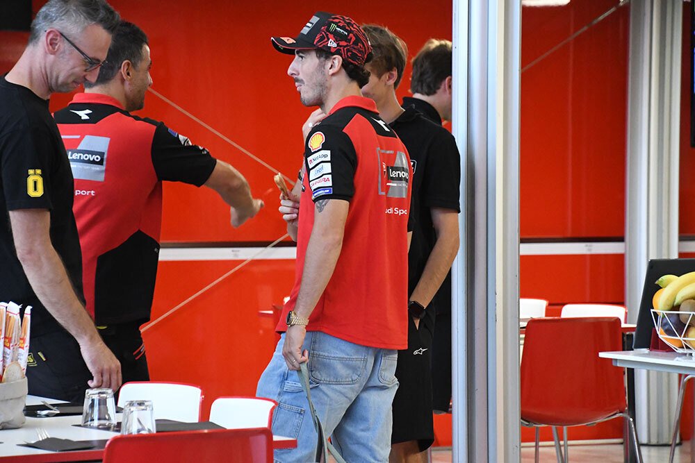 MotoGPの“裏側”を訪ねて｜ドゥカティのホスピタリティ潜入。マルク＆バニャイアの好きな日本食は……「寿司！」｜伊藤英里_Eri Ito