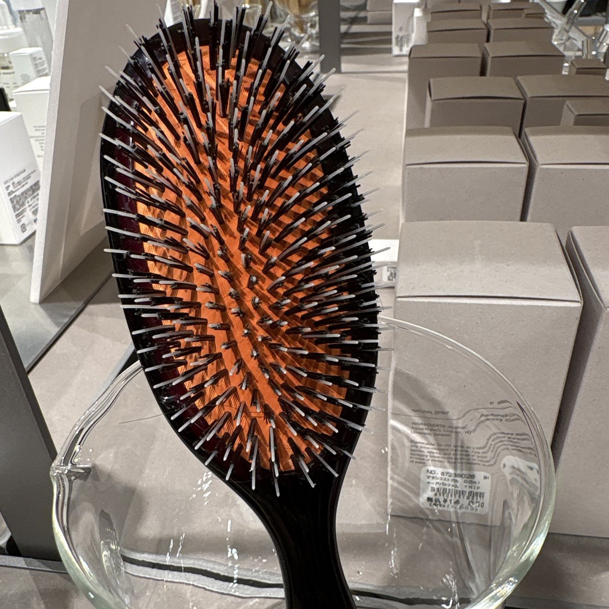 NEWoMan高輪「BASIC AND ACCENT」で見つけた名品｜親子モンキー、曲げわっぱ、天然海綿、香木、メイソンピアソンまで｜あきちゃん