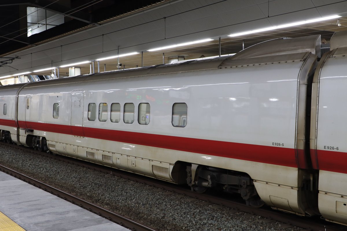 【East i】 日本一万能な新幹線の話｜じーなな