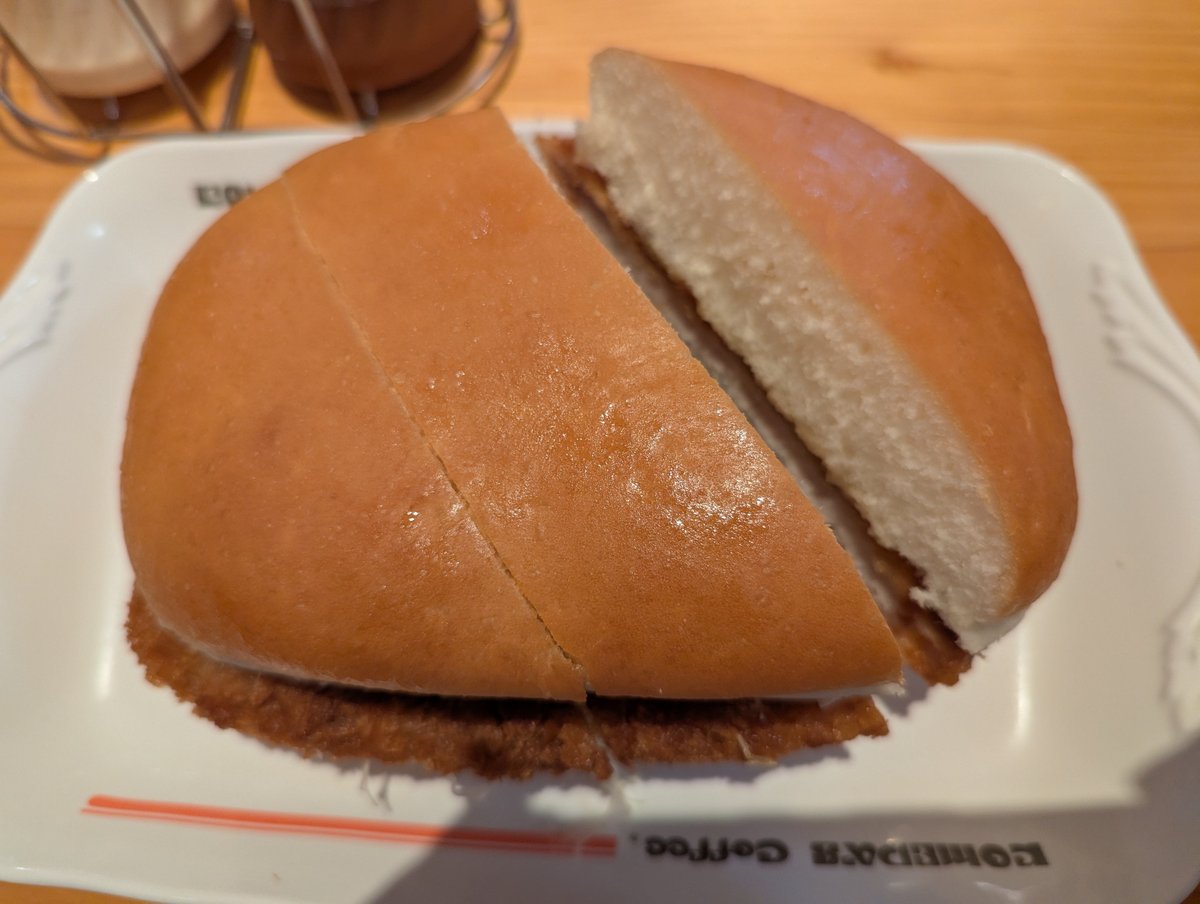 コメダ珈琲に行ってみた！噂通りの大ボリューム！｜taira-r