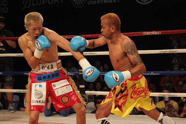 コンビニでのイザコザ。泥酔した元IBF世界王者アムナット、10代少年にKOされる～2025年10月4日｜mitsunori oda ( Odasai@Thailand )