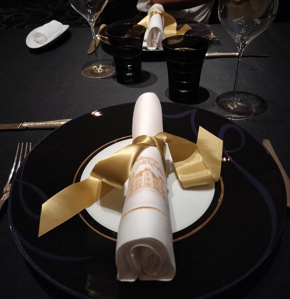 20代で行けたらいい女？ガストロノミー ジョエル・ロブションに行った話｜Lilo tabi