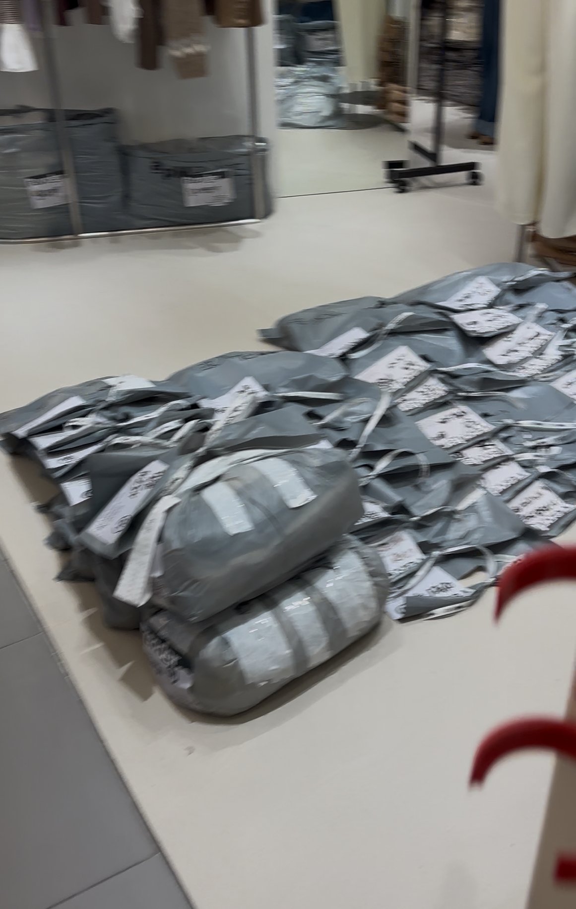 9月ソウル1日目（4）～ナイトショッピング～デビュー｜nono