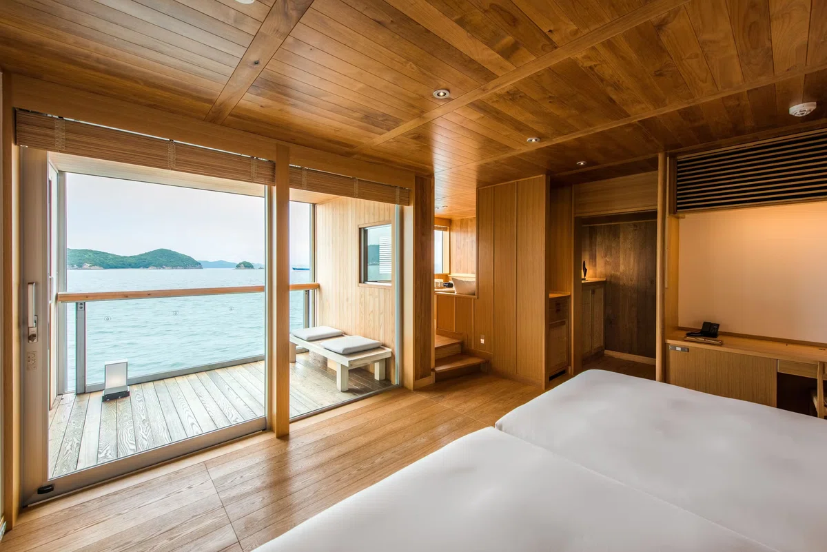 🌅 Hidden Japan | Guntu – The Floating Hotel of Setouchi｜Hidden Japan ...