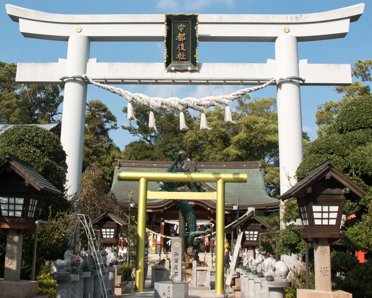神社と狛犬～讃岐一宮田村神社・宇都伎社～｜kaztak