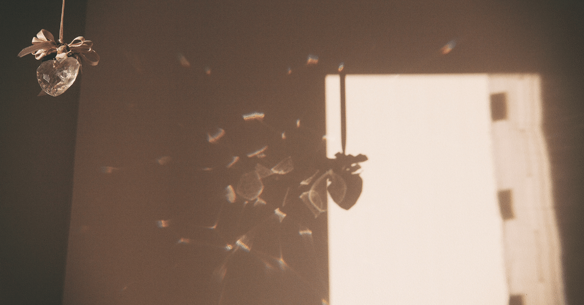 “我慢できる自分”が、人生を制限していく── 50代から『自分軸』を取り戻すために｜はるる｜「お金さえあれば離婚だってできるのに」のモヤモヤから抜け出す50代の自立note