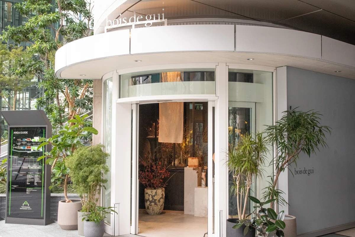作品展ルポ「Amanda Tong Ceramics Exhibition 2025」（bois de gui Tokyo）／文・南部健人 ...