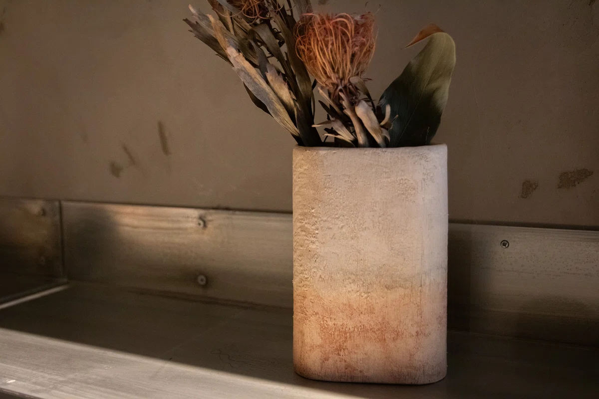 作品展ルポ「Amanda Tong Ceramics Exhibition 2025」（bois de gui Tokyo）／文・南部健人 ...