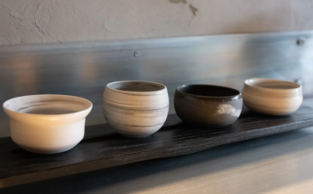作品展ルポ「Amanda Tong Ceramics Exhibition 2025」（bois de gui Tokyo）／文・南部健人 ...
