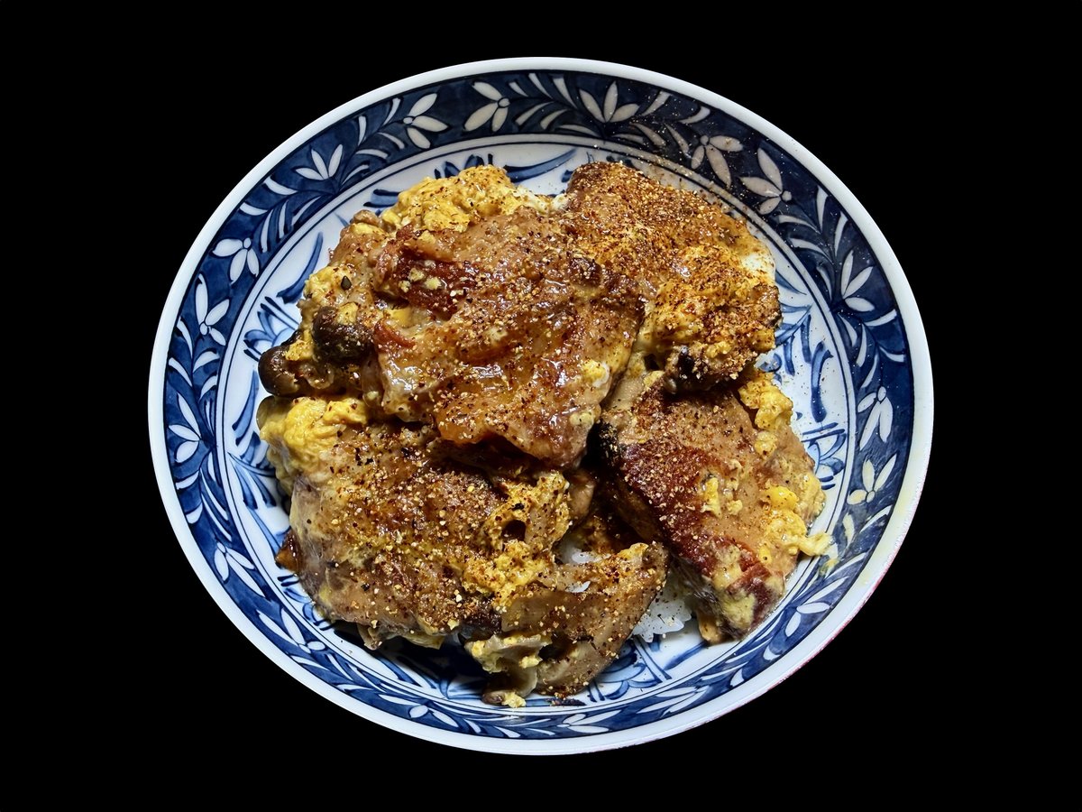 ザ・夜食 炙ソーキ丼｜西田親生