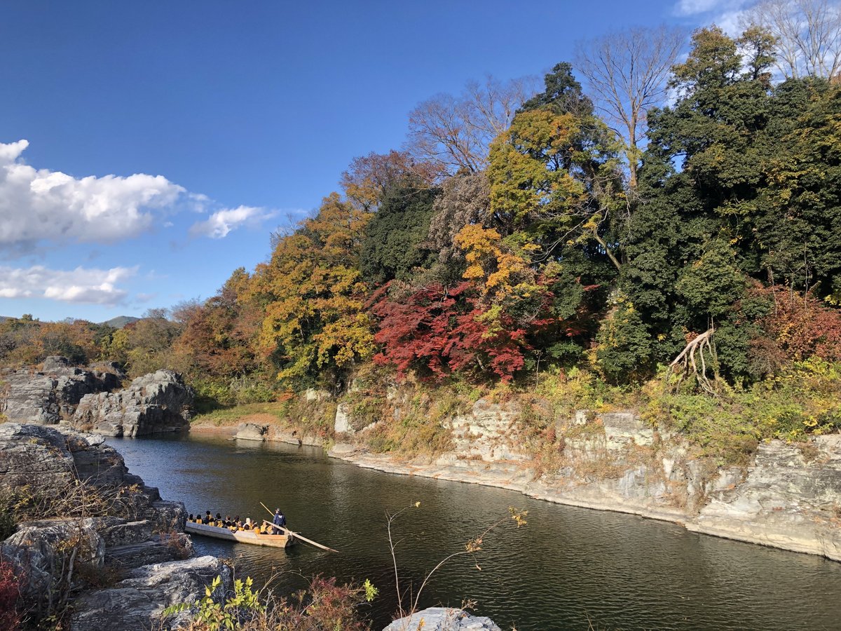 紅葉真っ盛りの埼玉・長瀞(ながとろ)、見どころは？｜co-keko-co