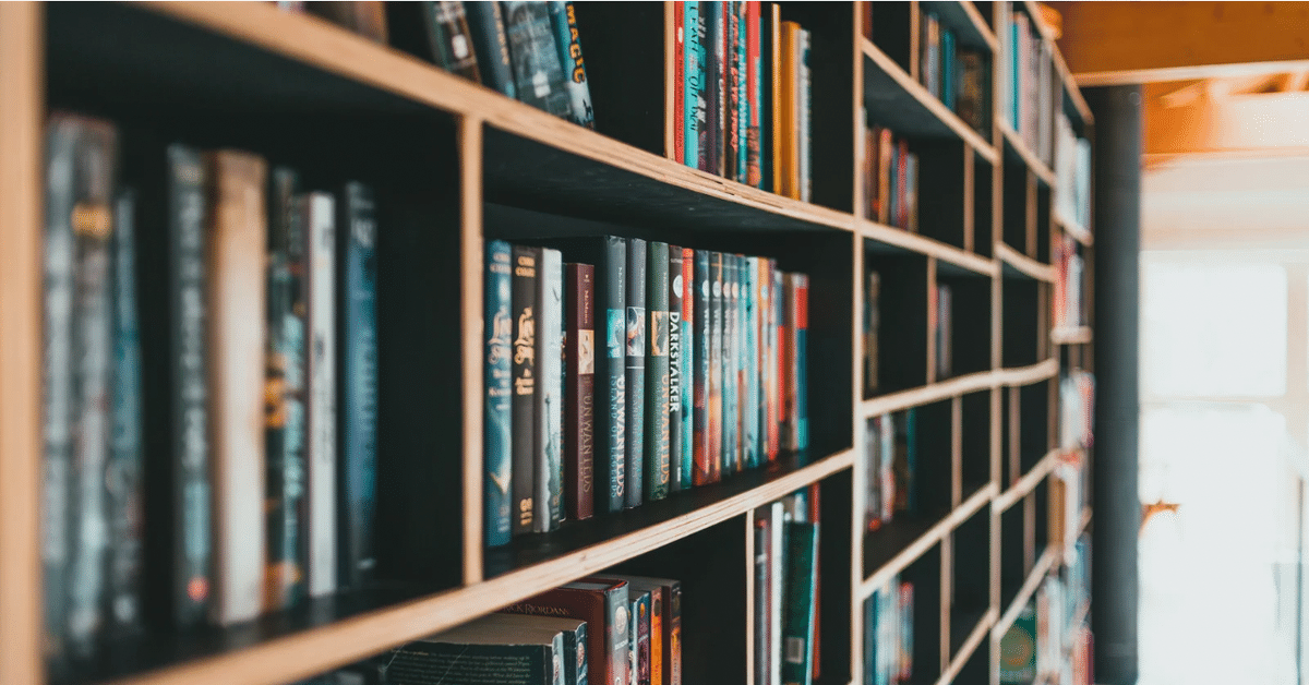 自己紹介｜こどもを読書に沼らせたい｜図書館で働く私のはじめてのnote｜｜yoko｜図書館で働くママ｜大人もこどもも楽しむ読書｜本とアートと自然遊びのある子育て真っ最中