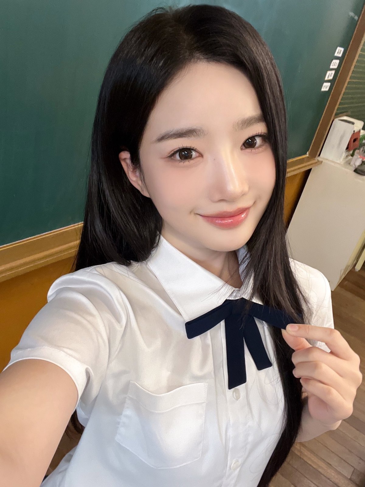 tripleS ∞!（ハッチ）メンバーが2025年 個人的にバズった曲&メンバーの秘密（古家正亨のPOP★Aより）｜Lash (tripleS)