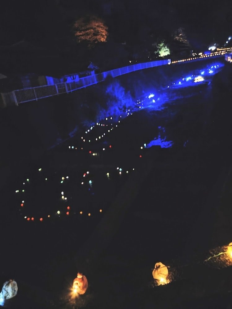 「INAKAイルミ」（幼子のような母）｜ryuko