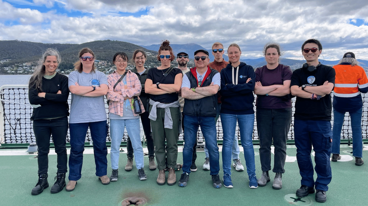 豪州新型砕氷船「ヌイーナ」で行く、東南極の未踏海域｜Kaihe Yamazaki 🌊 ️