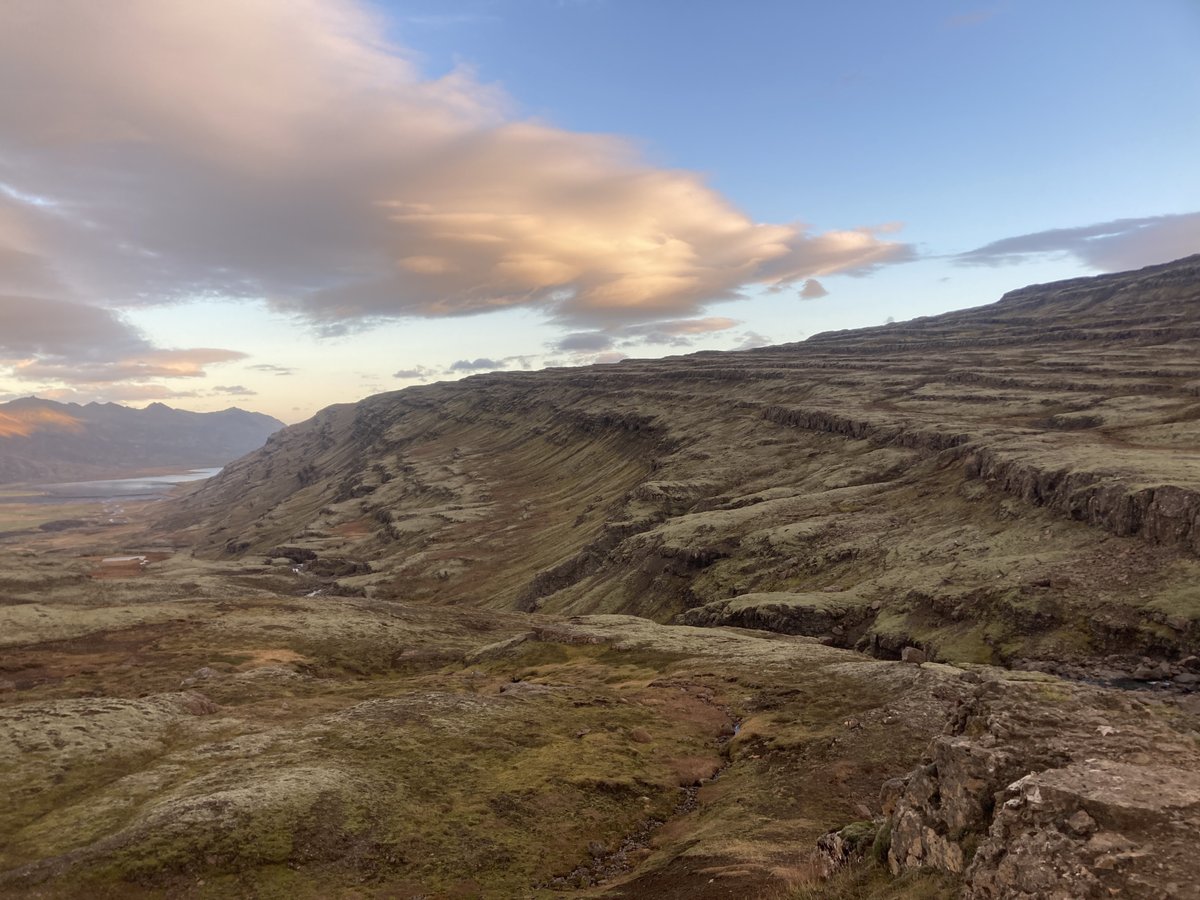 秋。褪せる色に停める。｜朱位 昌併（AKAKURA Shohei）