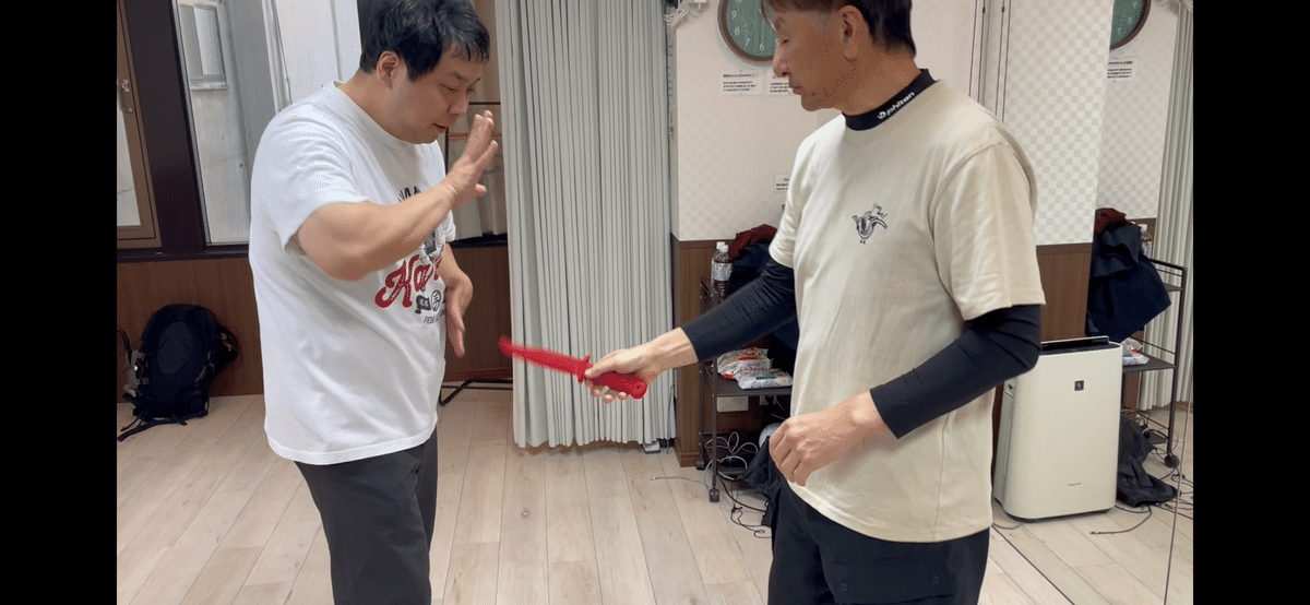 【残り5本：カランビットプレゼント】アーバンシラット教則DVD過去作27点クリスマス再販セールのお知らせ＋危険すぎるナイフディフェンス技法 ...