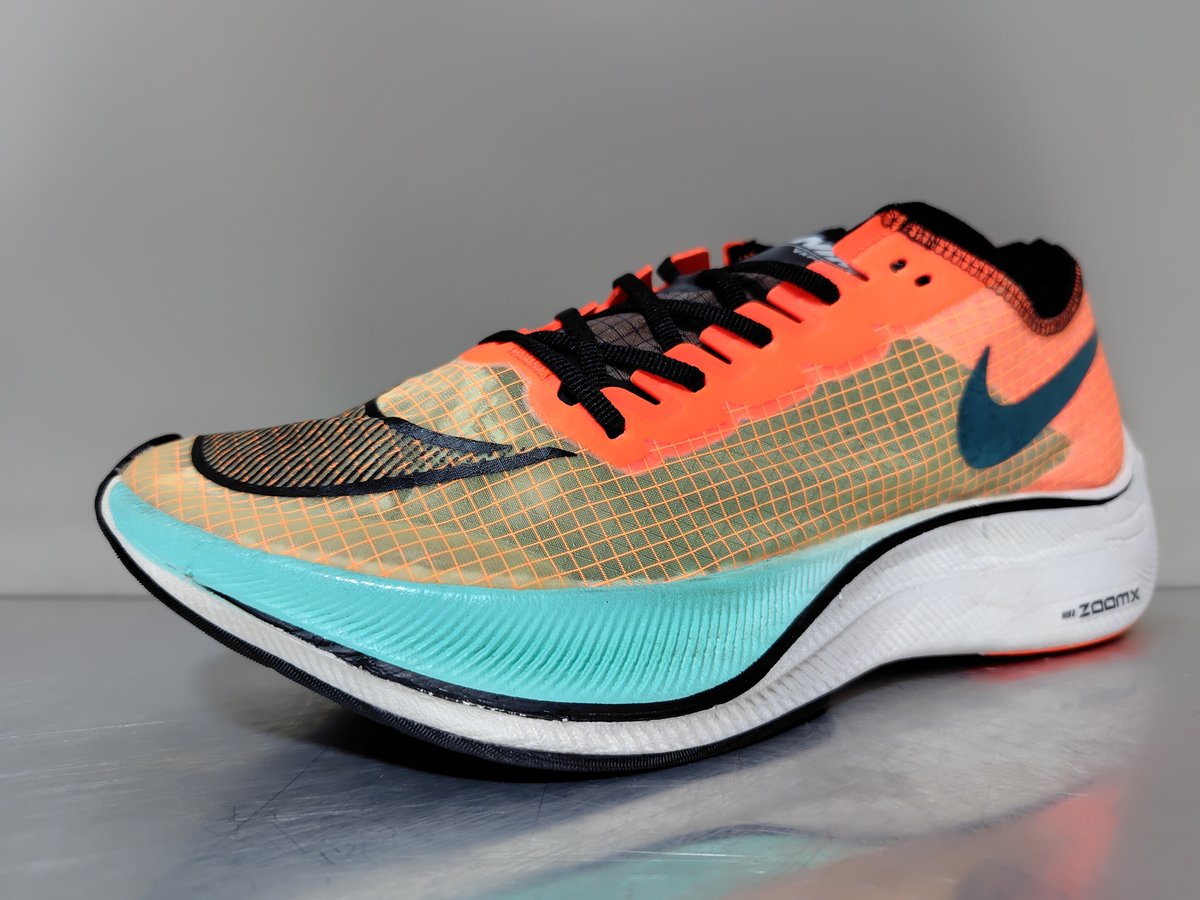 売れるスニーカー写真は「3要素」でできている｜ryo yamamoto