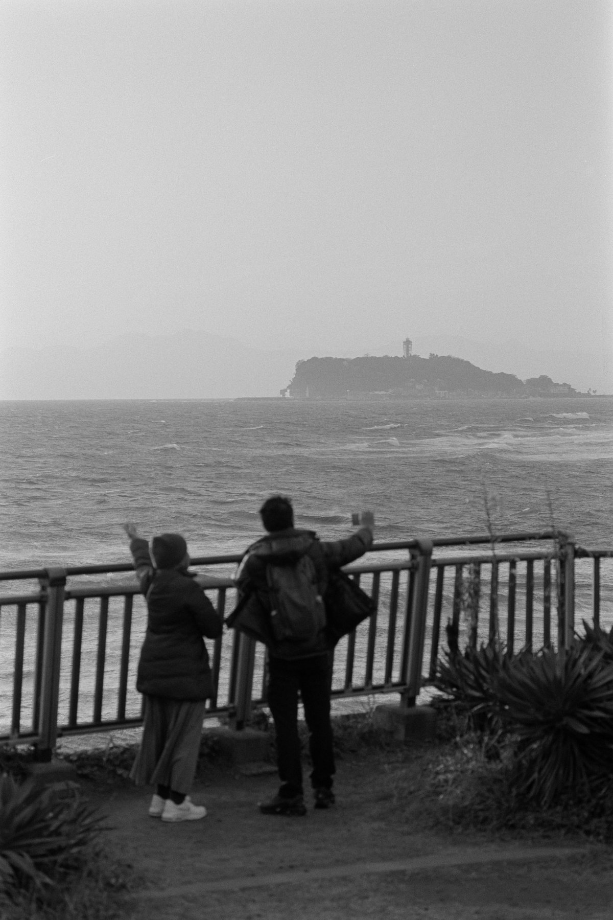 海と写真と微粒子と｜ILFORD FP4 PLUS 125｜taku