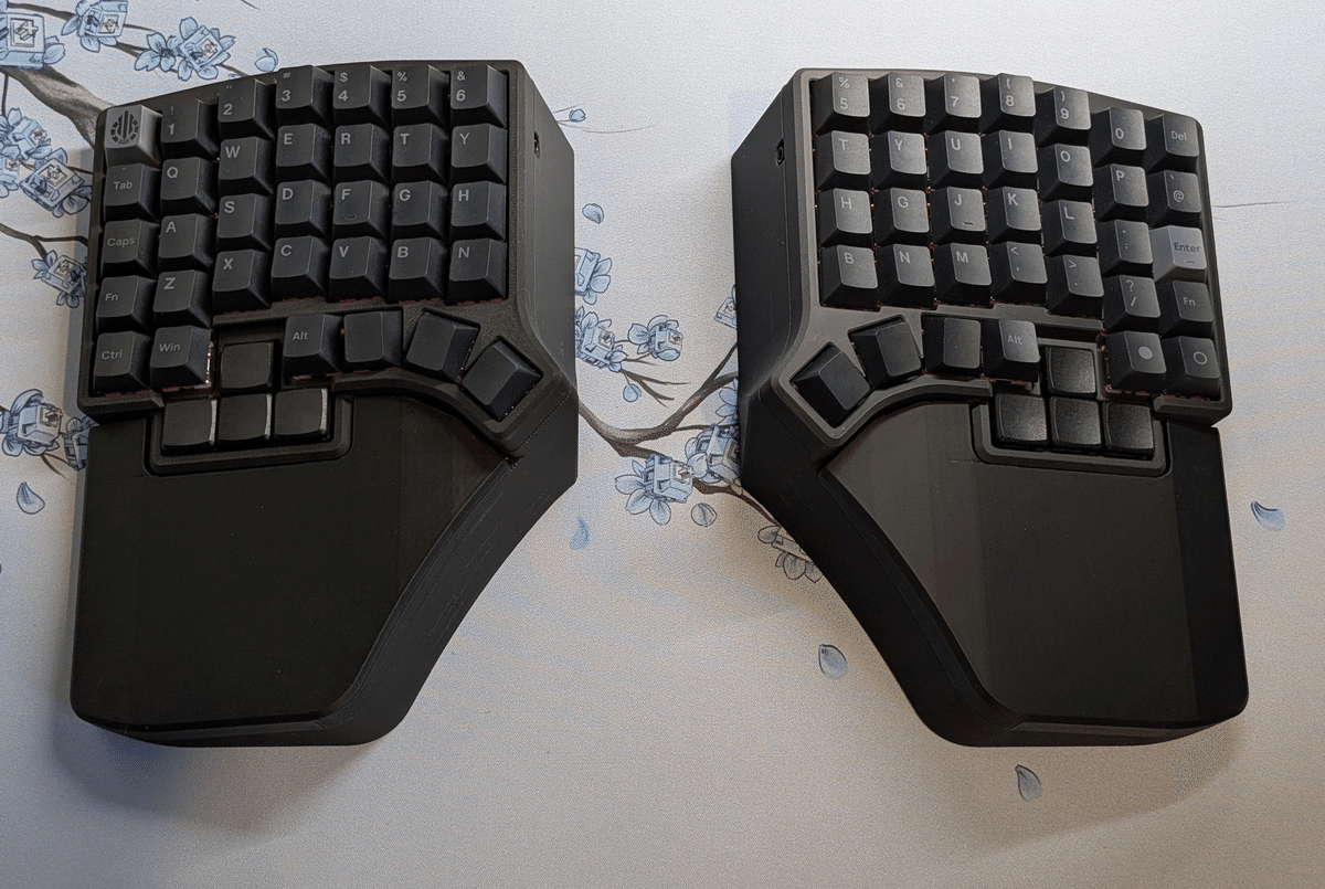 XREAL One Proと分割キーボードで寝たまま進捗を満喫する（その1）｜サリチル酸