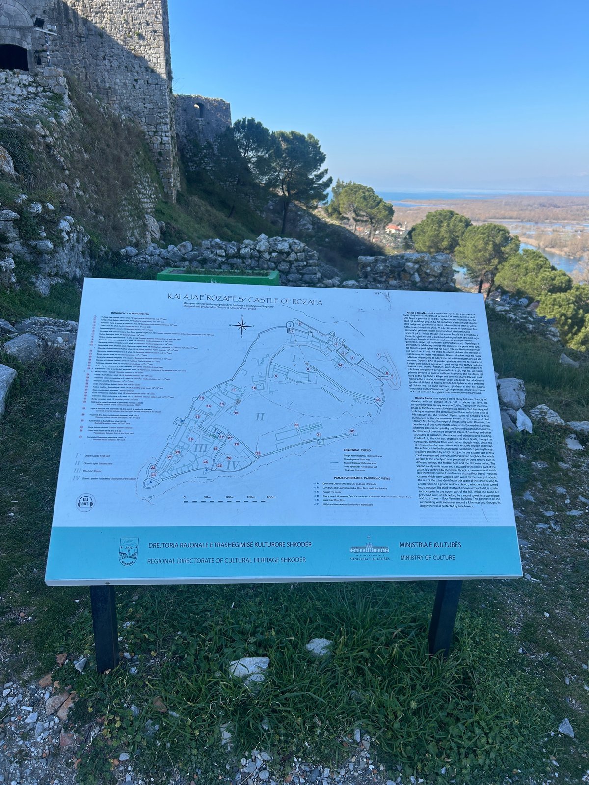 音楽と旅。／アルバニア・シュコダル編②｜ももか／高橋百佳