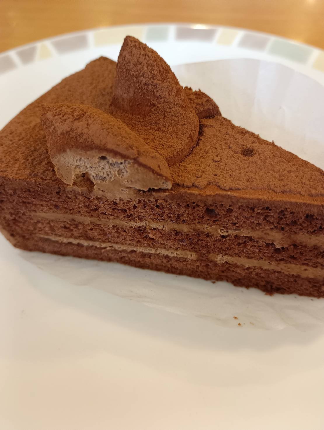 ケーキがドラゴンに見えた｜山田