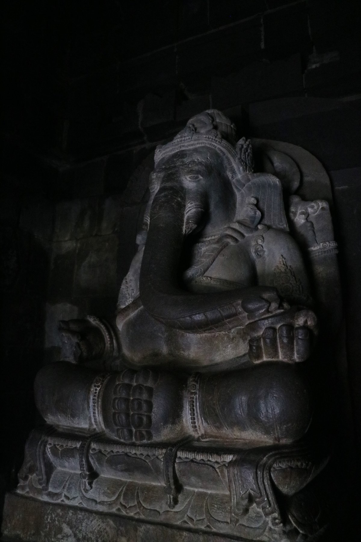 手作業の凄さ｜Yas Hig