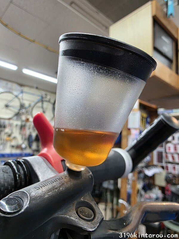 シマノの油圧ブレーキ ミネラルオイルは、いつ交換するのが正しい？｜サイクルショップ金太郎の店主 内之倉 順二
