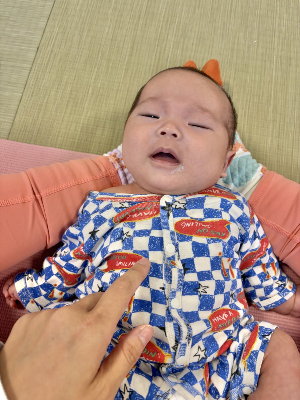 赤ちゃんが泣いていい場所-産後初の子連れベビトレヨガレッスン！｜希望(Nozomi)/心と体を整える親子ヨガ講師/荒川区/自己肯定感アドバイザー