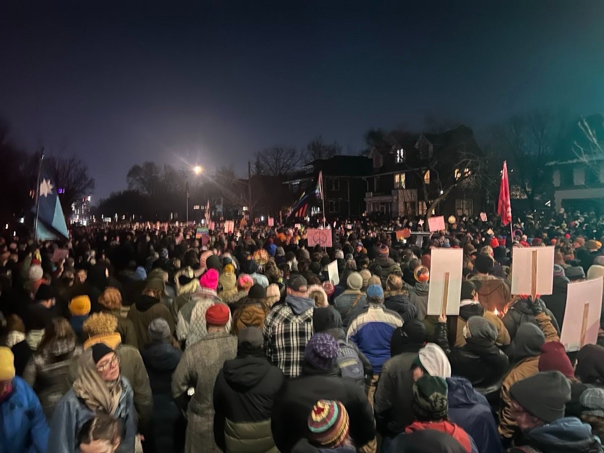 ミネアポリスはICEの殺人に応える：路上からの報告｜bakuto morikawa