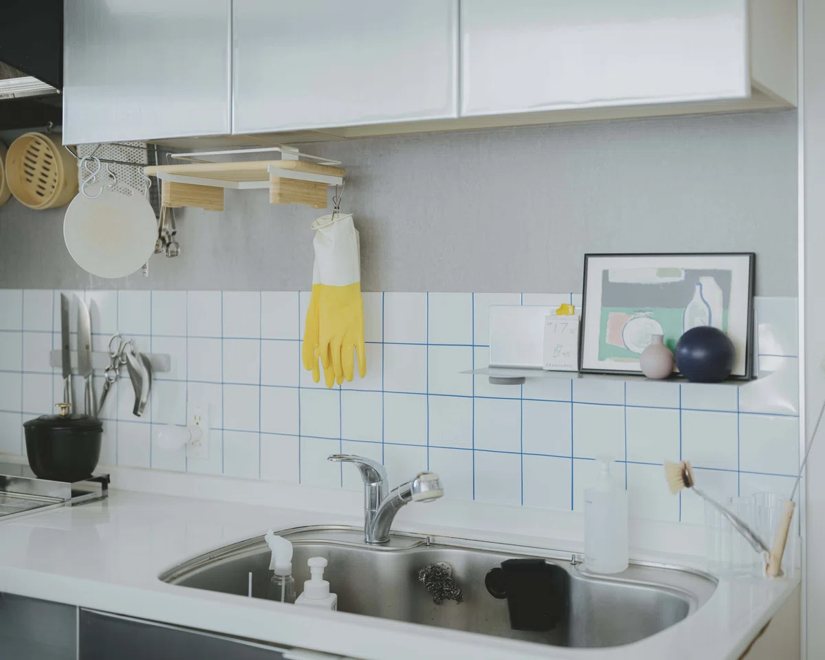 [Learning from Examples] 5 DIY Projects to Customize Your Rental ...