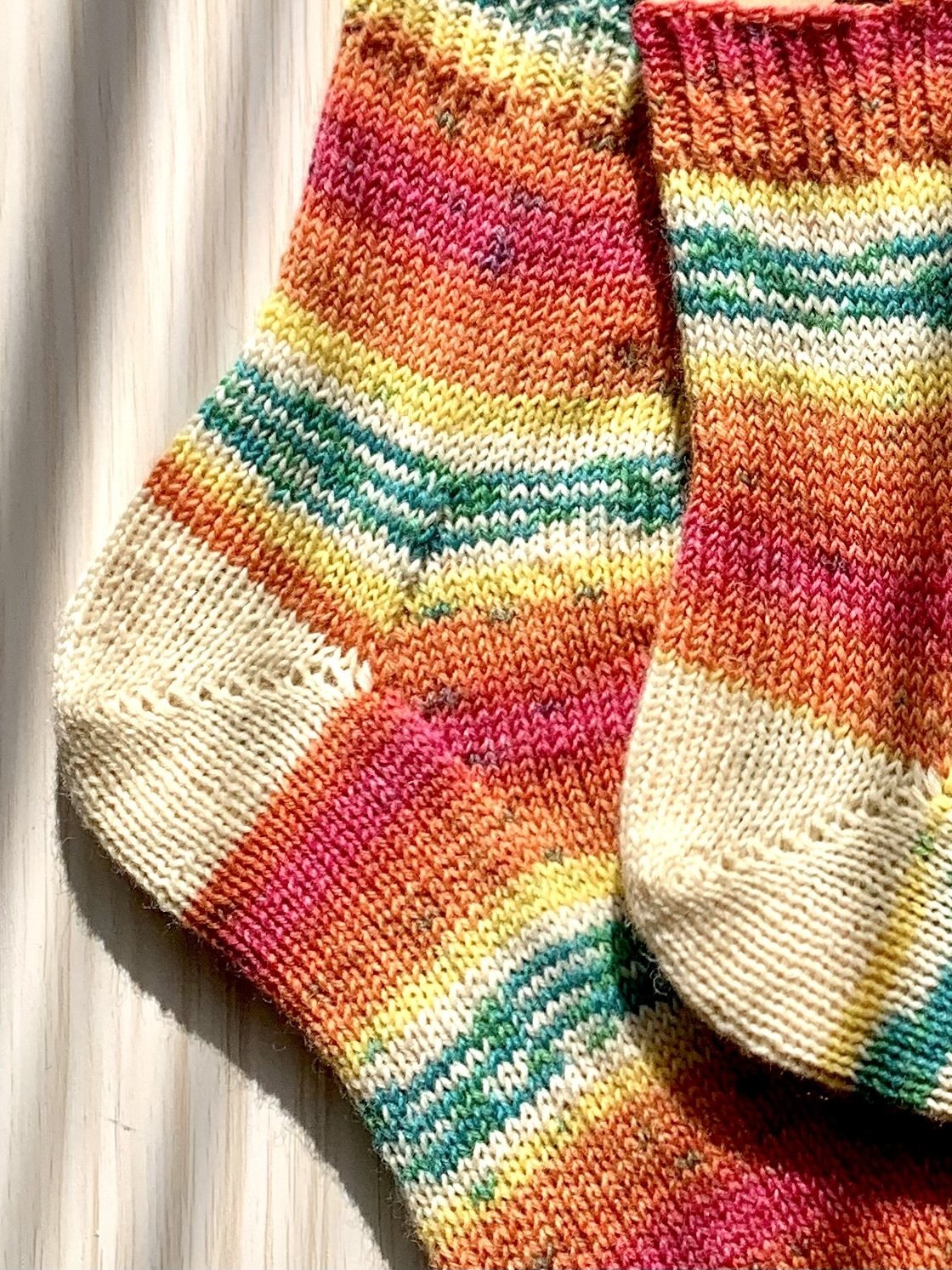 opal毛糸、新作の真夜中の夢編みました｜cotto mou/心躍る手編み靴下作家の備忘録