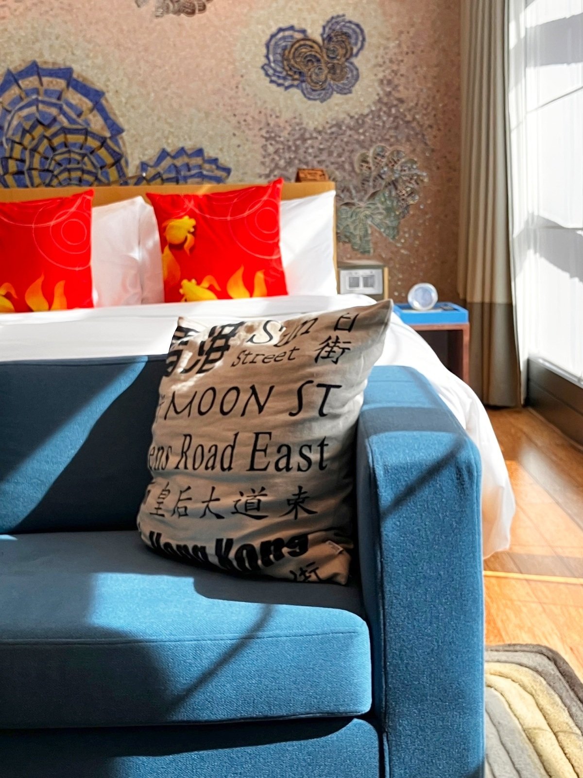 モザイクタイルが美しいスタイリッシュホテル～ホテルインディゴ香港アイランド｜ATSUKO KUSHIMA