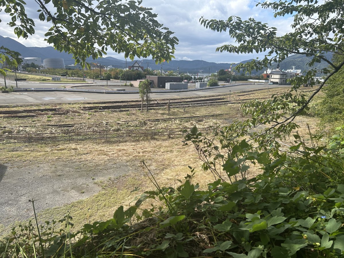 福井見聞録1-15（金崎宮をお暇、敦賀港線の廃線跡）｜kazu_7138