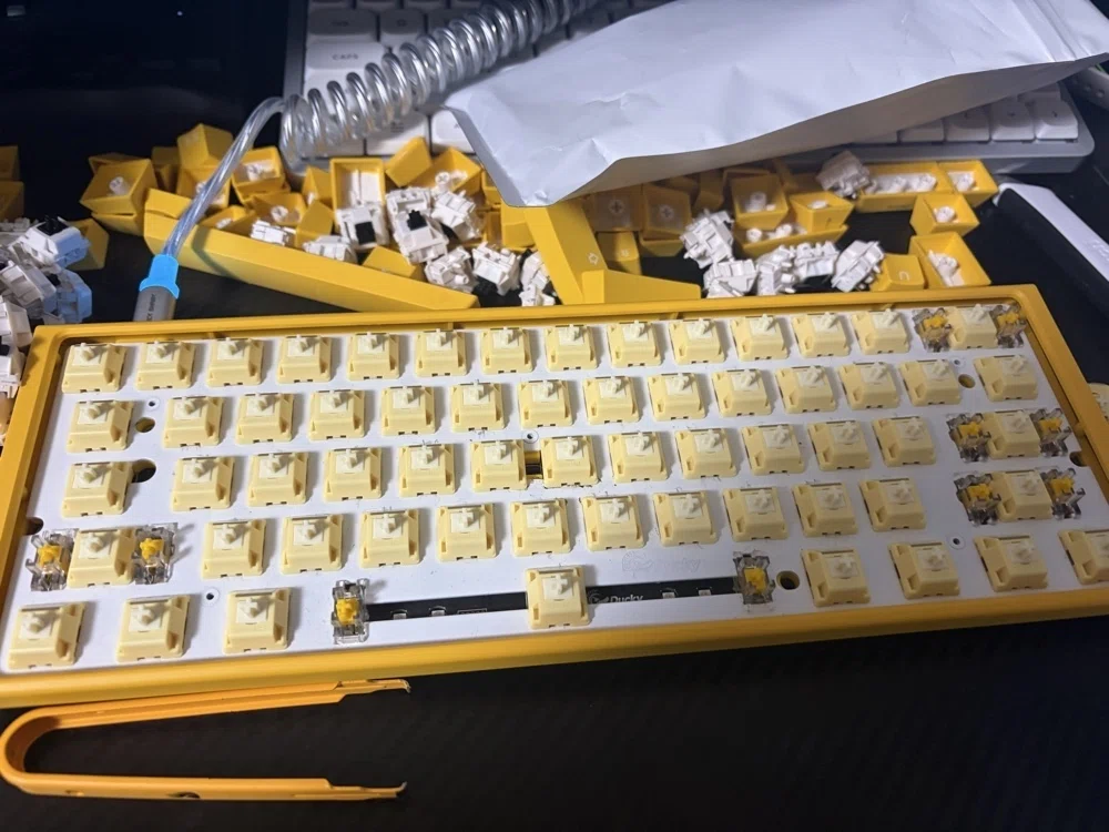 #19 Ducky one3 miniにHMXのToastスイッチを換装したらすごかった。｜そのうち考えます