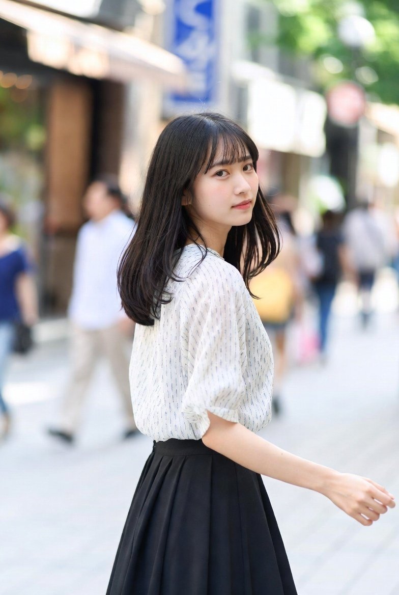 街を歩く東アジア人女性 | Grok Imagine｜Masaki