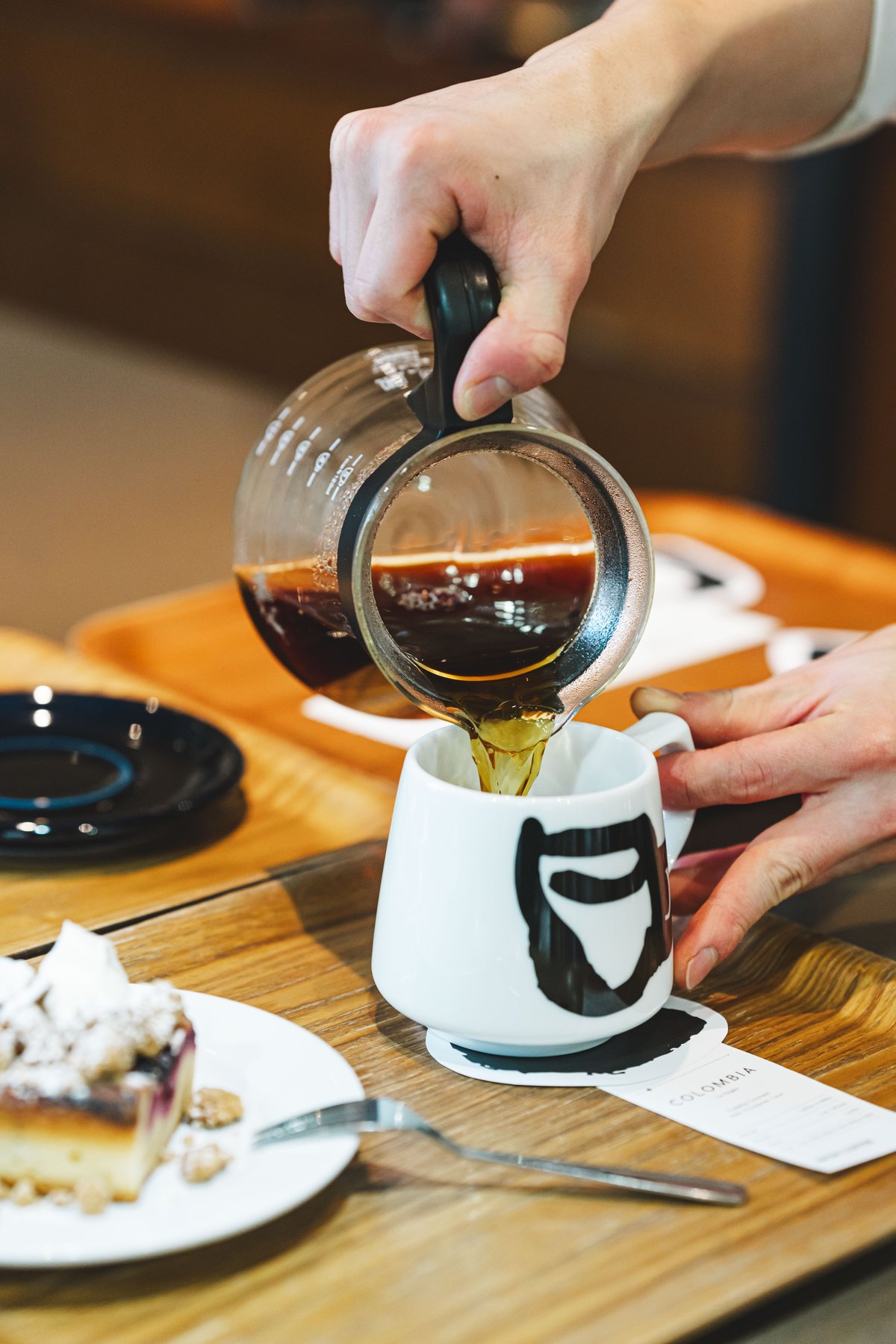 IMOMのコーヒーはなぜ美味しいのか。 Vol.4 抽出編：素材の声を一滴に凝縮する、最後のリレー。｜株式会社IMOM