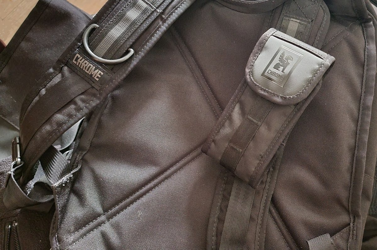 【CHROMEレビュー】SUNGLASS POUCH｜jazz